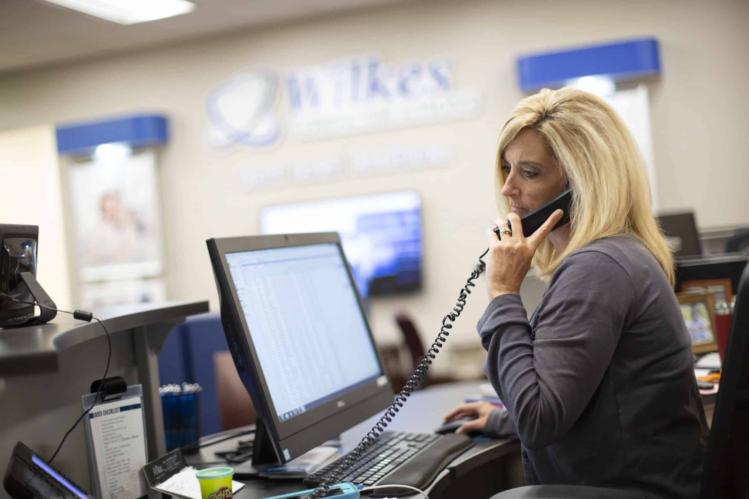 Custom Calling Features - RiverStreet